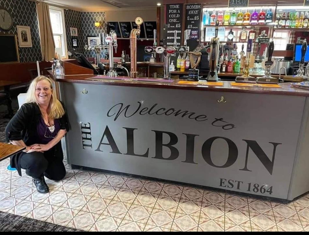 Local Charity Receives £5,000 Donation from Community Pub - Proper Pubs ...
