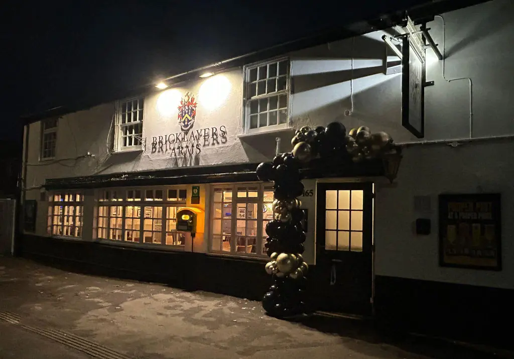 TAKE A LOOK INSIDE NEW SOUTHAMPTON PUB FOLLOWING TRANSFORMATIONAL £ ...