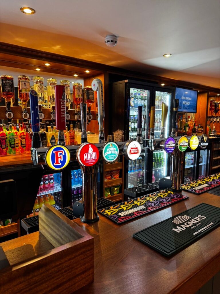 The Golden Knight, Huntingdon - Proper Pubs | Run a Community Pub ...